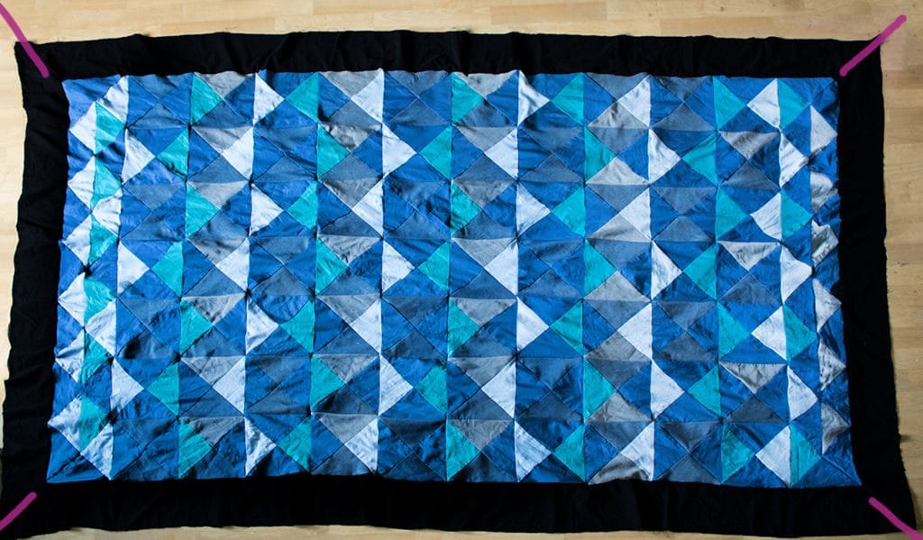 Anleitung - Tagesdecke aus Dreiecken nähen