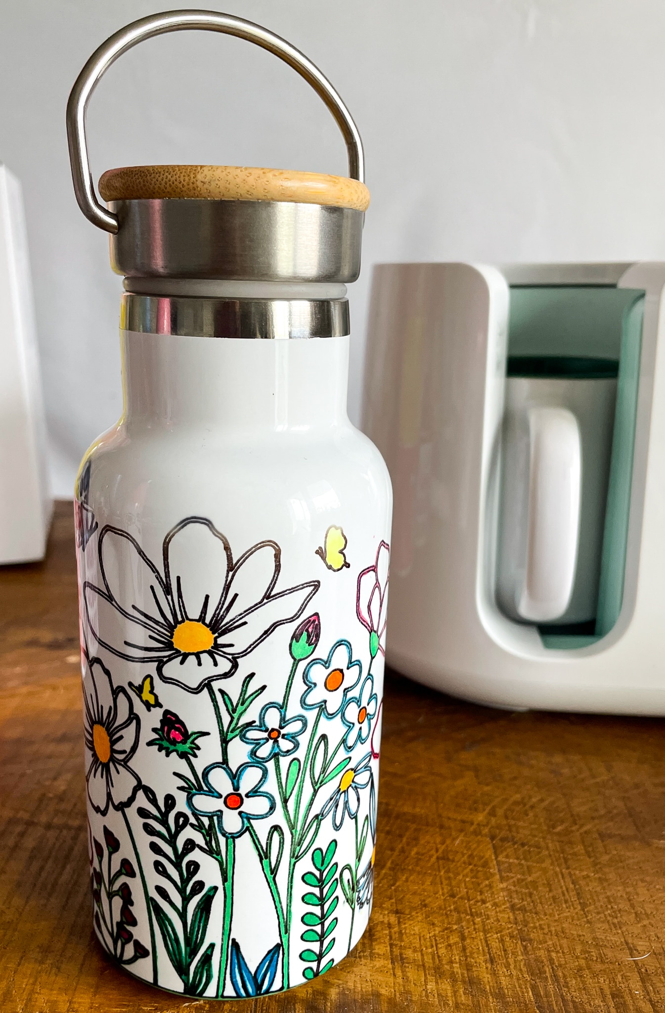 Flaschen gestalten mit der Cricut Mug Press - Funkelfaden